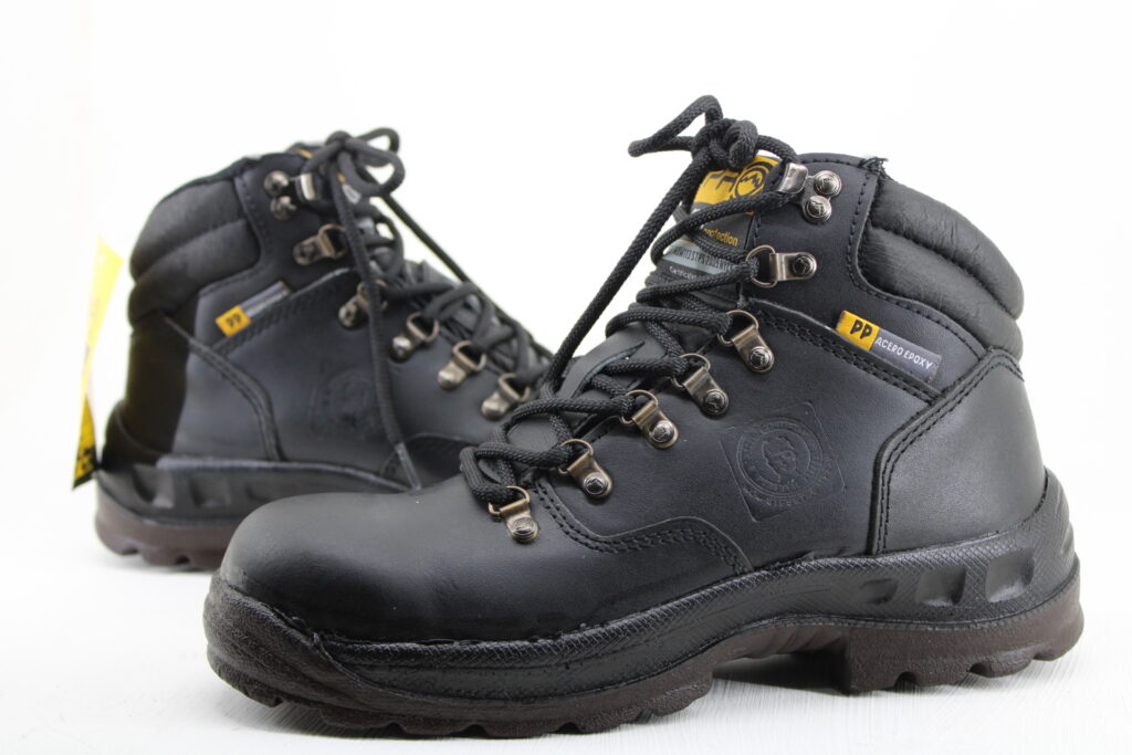 Botas Cliff con casquillo de acero, suela resistente al aceite 0334 ...